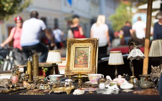 Flohmarkt Hessen: Top-10 Trödelmärkte (inkl. Karte)